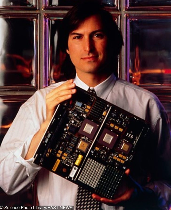 15張「大明星爆紅前」的歷史舊照 安潔莉納裘莉在「青少年時期」外貌就是女神級！ | TEEPR 亮新聞