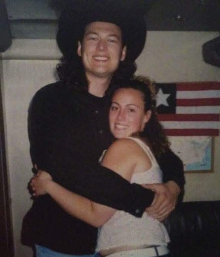 15張「大明星爆紅前」的歷史舊照 安潔莉納裘莉在「青少年時期」外貌就是女神級！ | TEEPR 亮新聞