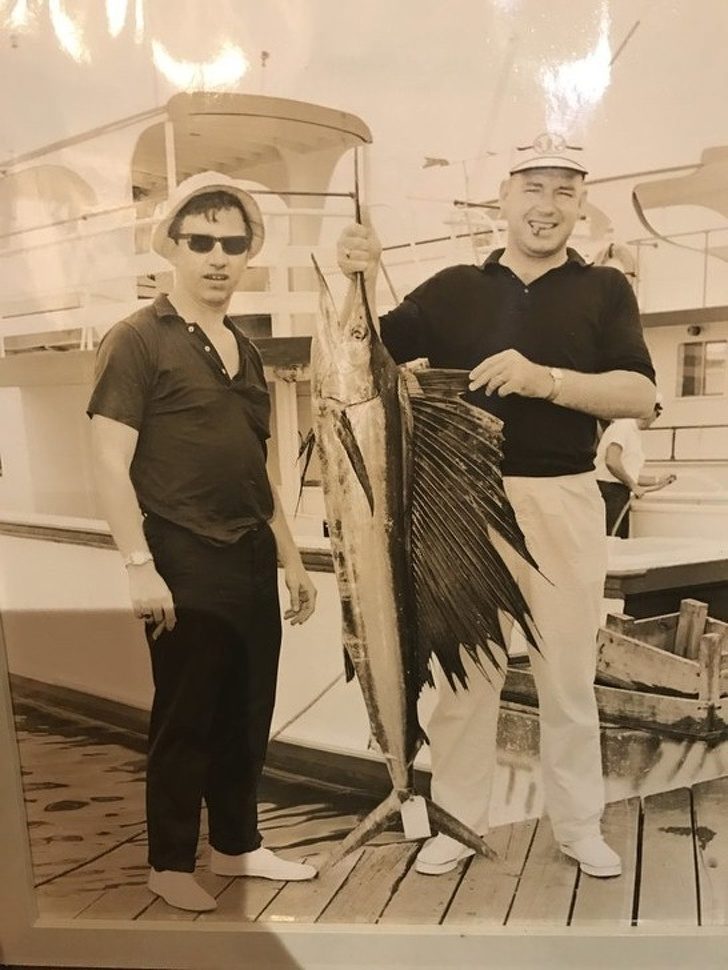 15張「大明星爆紅前」的歷史舊照 安潔莉納裘莉在「青少年時期」外貌就是女神級！ | TEEPR 亮新聞